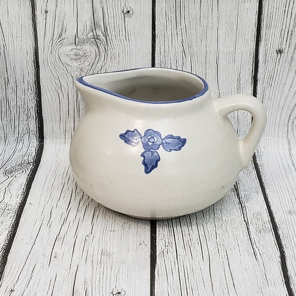 Pfaltzgraff | Dining | Vintage Pfaltzgraff Blue Yorktown Gravy Cream Or ...